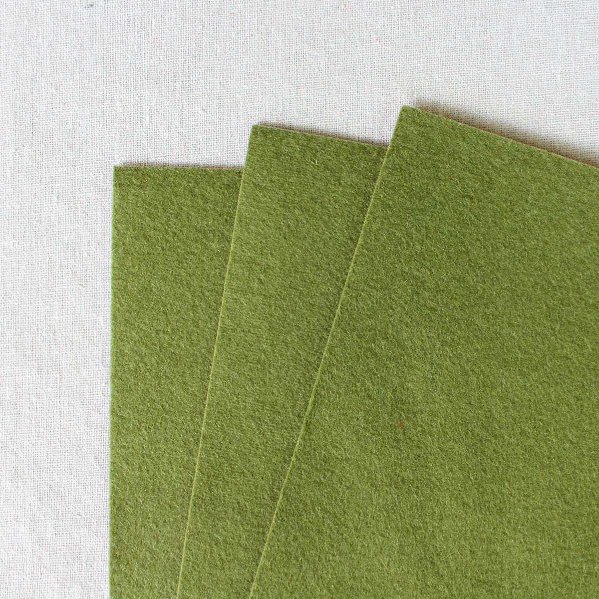 Weathered Moss Felt Sheet – Poshta Design